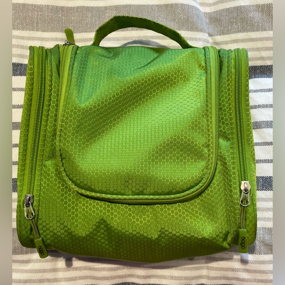 Bago | Bags | Bago Hanging Toiletry Bag | Poshmark
